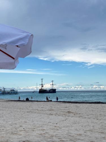 Madonna Pool Beach los Corales, Punta Cana – Updated 2024 Prices