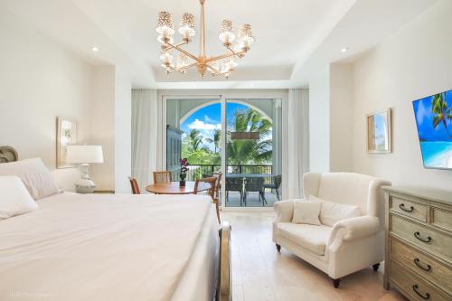 AQM Beachfront Paradise! 3BDR at Api Beach, Cap Cana, Punta Cana ...