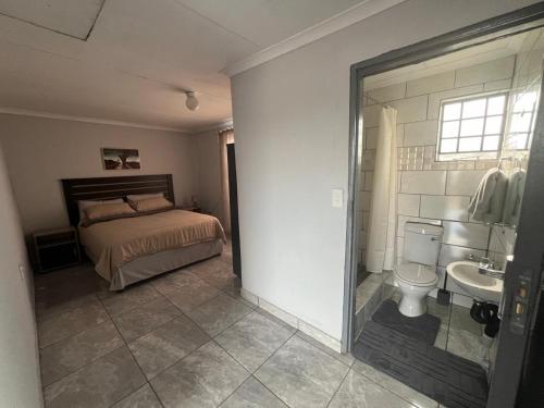 Exodus Guesthouse, Driekop (updated prices 2024)