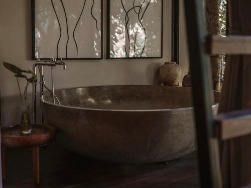 Ubud zen river house, secluded tranquil retreat in nature, Ubud ...