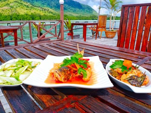 Parapat Water Village Resort, Semporna (updated prices 2025)