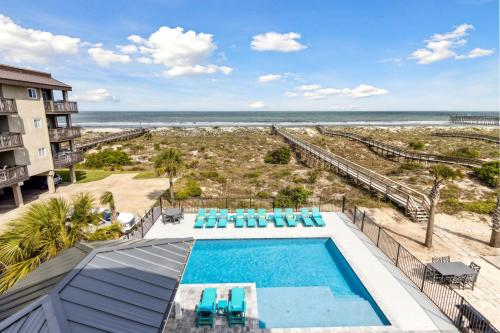 Ocean Lookout 3 - Heated Pool, Beachfront Deck, Stunning Ocean Views ...