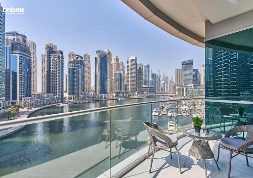 bnbmehomes - DAMAC Waves Tower, Dubai (updated prices 2025)