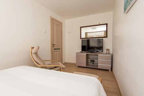 Nidos Laivas, Nida (updated prices 2025)