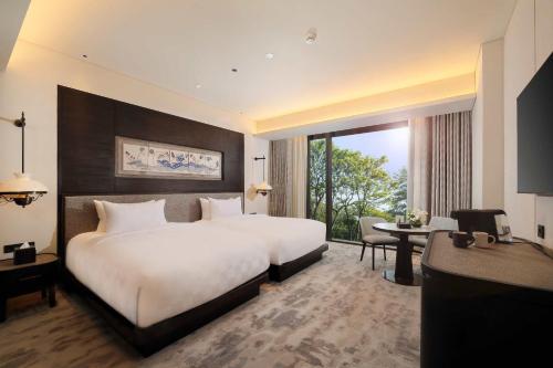 Padma Hotel Semarang, Semarang (updated prices 2024)