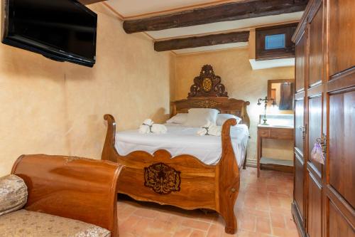 Casa rústica en Castell dEmpordà, Corçà (updated prices 2024)