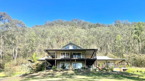 Yanada, St. Albans (updated prices 2025)