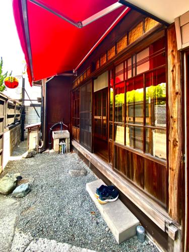 Okiya Guest House & Tapas Bar, Kiryu (updated prices 2025)