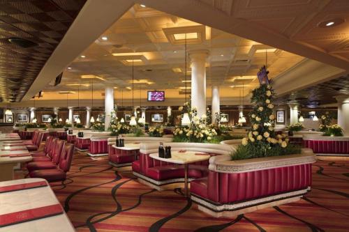 Peppermill Resort Spa Casino, Reno (updated prices 2025)