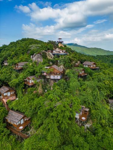 Earthly Paradise Bird Nest Resort