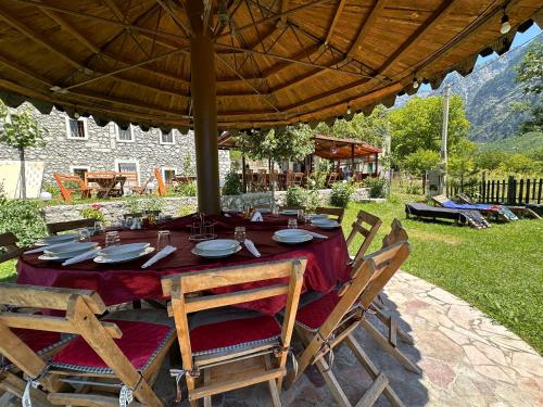 Guesthouse prek bjeshka, Theth (preços atualizados para 2024)