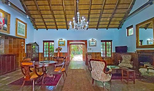 Kedar Heritage Lodge, Conference Centre & Spa, Phokeng (updated prices ...