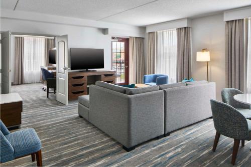 Hampton Inn & Suites Saratoga Springs Downtown, Saratoga Springs ...