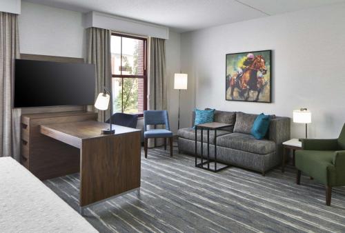 Hampton Inn & Suites Saratoga Springs Downtown, Saratoga Springs ...