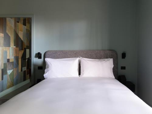 House of Sol - Experience Cosmic Luxury, Kyneton (updated prices 2025)