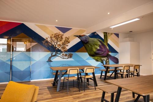 Haka House Wanaka, Wanaka (updated prices 2024)