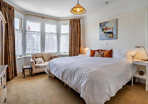 Penylan Retreat, Cardiff (updated prices 2025)