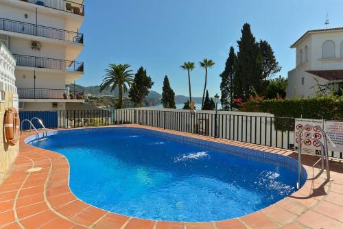 carabeo perla, Nerja (nove cijene za 2024)