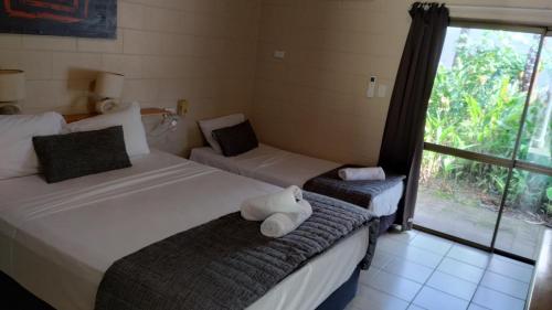 Tully Motel, Tully (updated prices 2024)