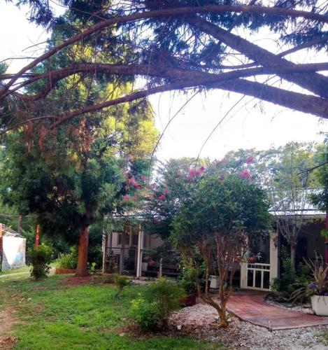 The 10 closest hotels to Donaldson Center (GDC), Greenville | Booking.com