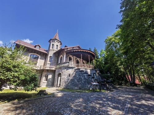 Castelul Stirbey, Sinaia (updated prices 2025)