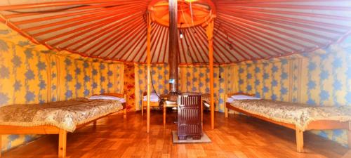 MONKHSUURI GUESTHOUSE, Harhorin (updated prices 2024)