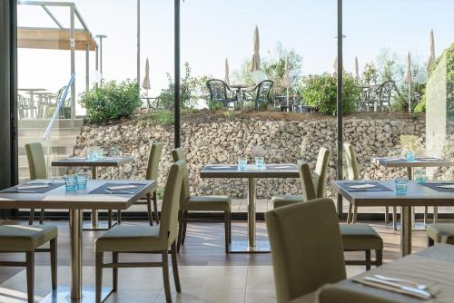 FERGUS Cap Roig, L'Ampolla (updated prices 2025)