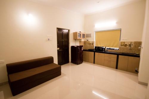 Monarch Palms Apartments, Candolim Goa, Candolim (updated prices 2025)