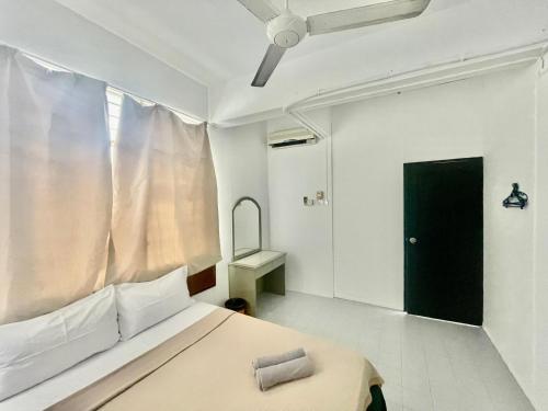 Grand Star Hotel, Batu Ferringhi (updated prices 2024)