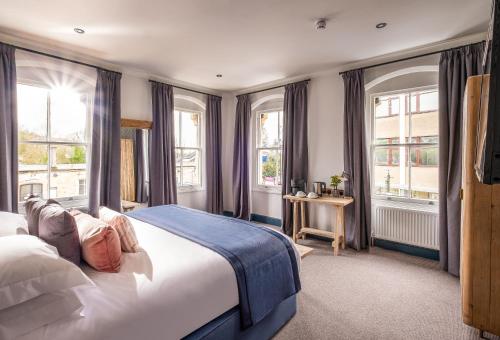 The Stroud Hotel, Stroud (updated prices 2024)