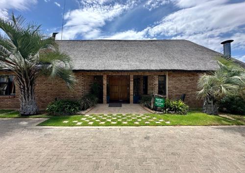 SETLHARE GUEST LODGE, Ganyesa (updated prices 2025)