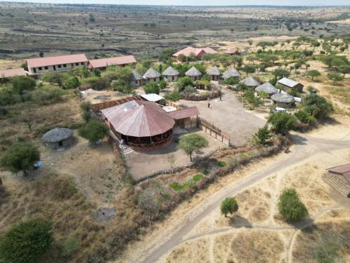 Maasai Eco Boma & Lodge - Experience Maasai Culture, Makuyuni (updated ...