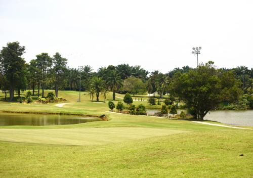 Tanjung Puteri Golf and Resort Malaysia, Pasir Gudang (updated prices 2025)
