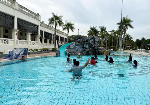 Tanjung Puteri Golf and Resort Malaysia, Pasir Gudang (updated prices 2025)