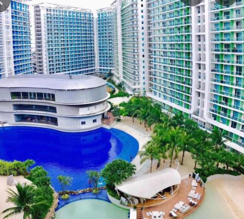 2BR Cozy Condo at Azure Urban Resort Residences by Gigi, Manila ...