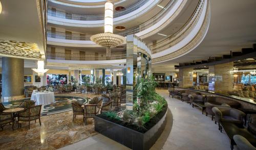 Side Crown Palace Ultra All Inclusive, Side (updated prices 2024)