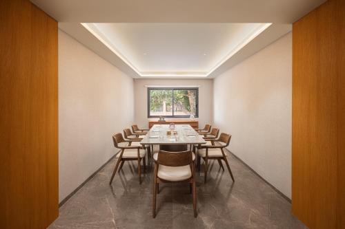 Ginger Delhi, Chanakyapuri, New Delhi (updated prices 2025)