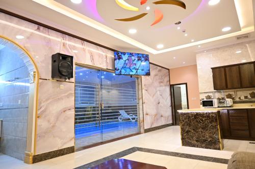 منتجع شاطئ العرب الرايس, Rayyis (updated prices 2025)