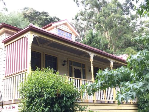 Charnwood Cottages in Warburton, Warburton (updated prices 2025)