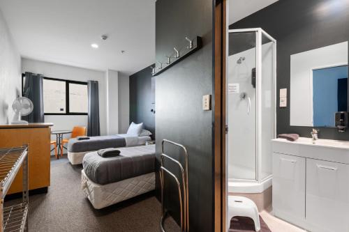 Rock Solid Backpackers Rotorua, Rotorua (updated prices 2024)