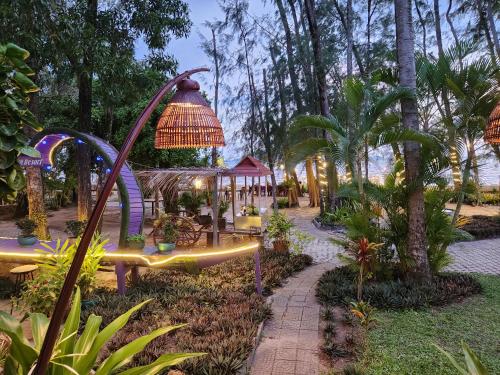 Nataya Round House Coral Bay Resort, Kampot (updated prices 2025)
