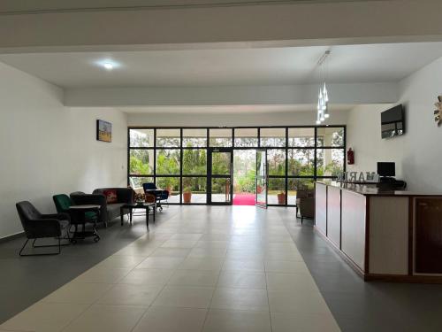 MARIE GARDEN hotel, Kitui (updated na presyo para sa 2024)