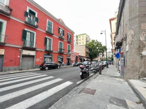 Intero Alloggio - Chiaia, Naples (updated prices 2025)