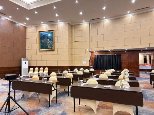 Kutabex Beachfront Hotel, Kuta (updated prices 2025)