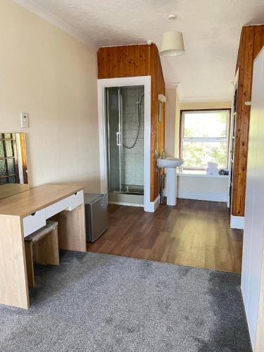 Bronallt, Barmouth (updated prices 2025)