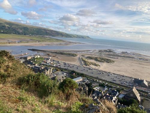 Bronallt, Barmouth (updated prices 2025)