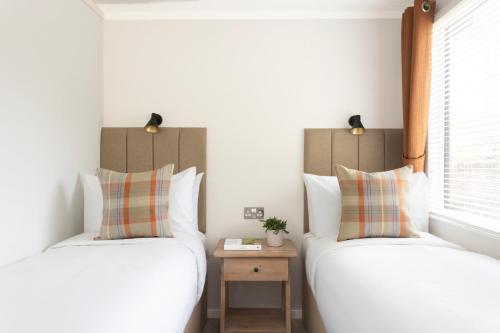 Lost Shore Surf Resort, Ratho (updated prices 2025)