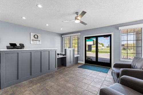 Quality Inn Lakefront, Saint Ignace (updated prices 2025)