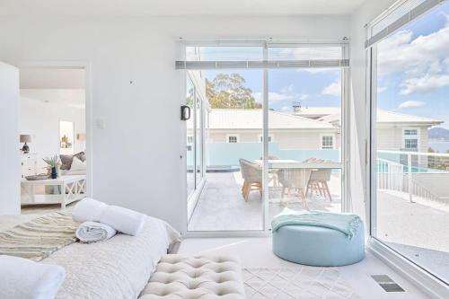 Luxury waterfront home with infinity pool, Taroona (updated prices 2025)