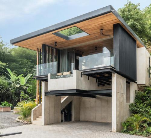 SELVA RESORT Ocean View Luxury Villas, Santa Teresa Beach (updated ...